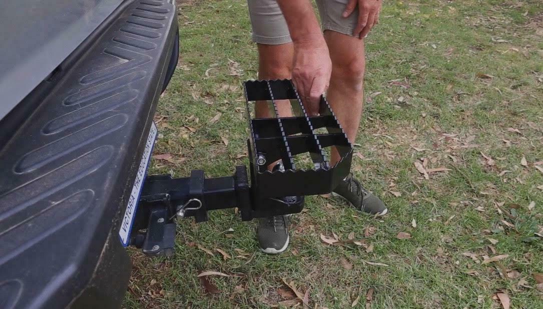 GRUNT 4X4 -Heavy Duty Tow Hitch Step – Grunt 4x4